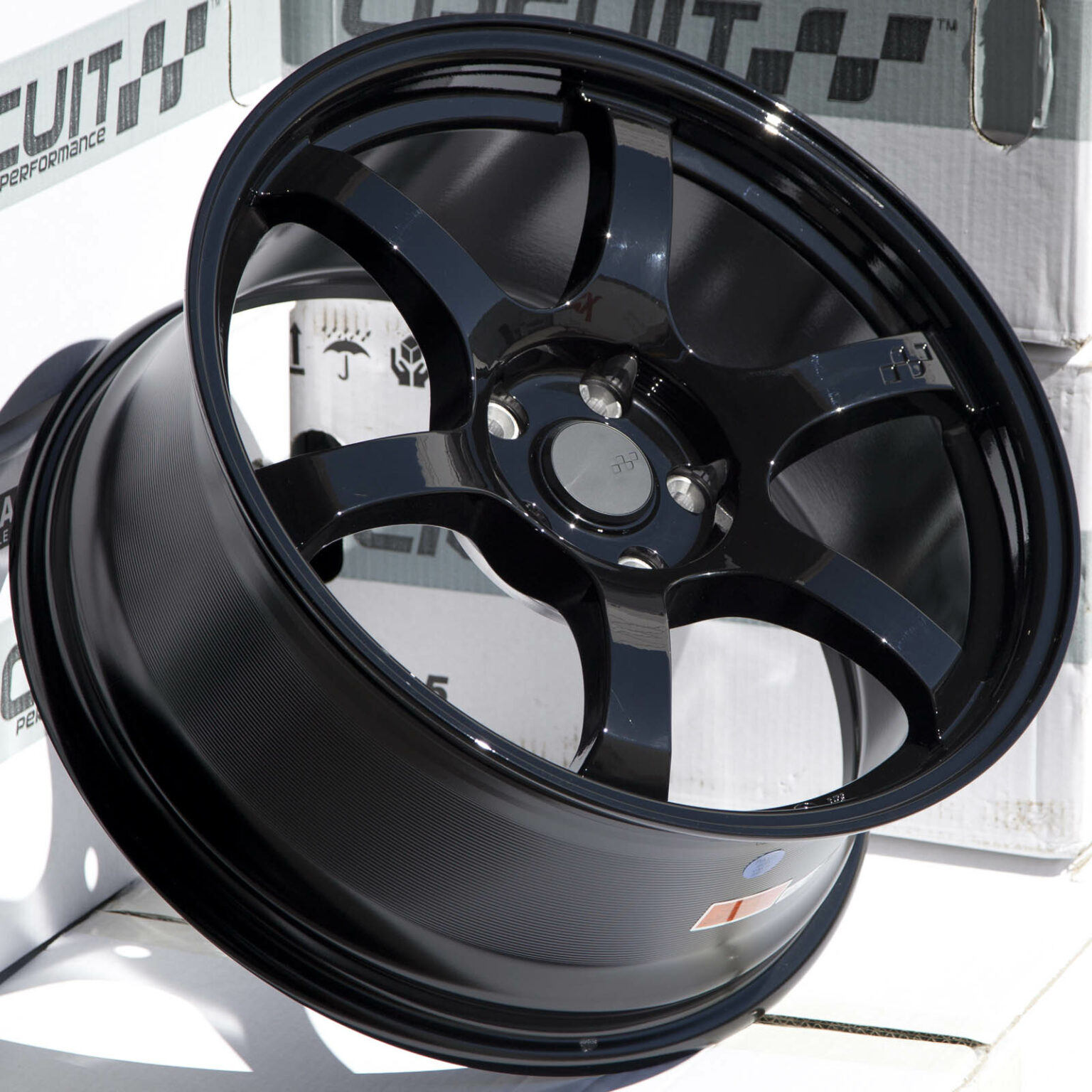 Circuit CSF1 18×8.5 Gloss Black 5×114.3 [+35mm] - Circuit Performance